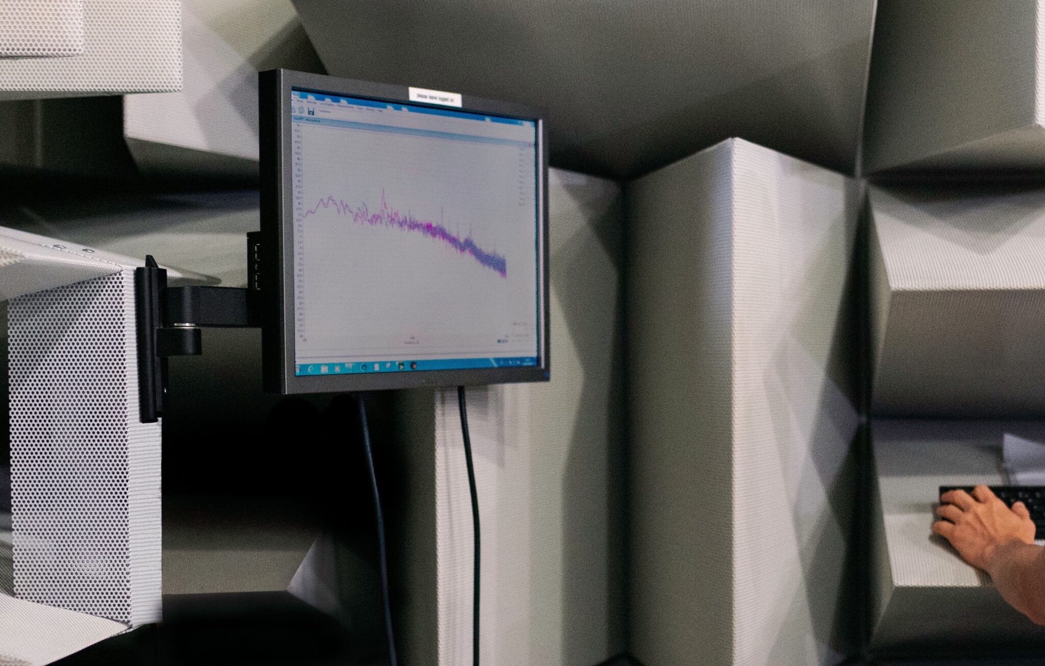 How Volunteering Your Expertise Benefits You, Your Company and the Industry | Aercoustics