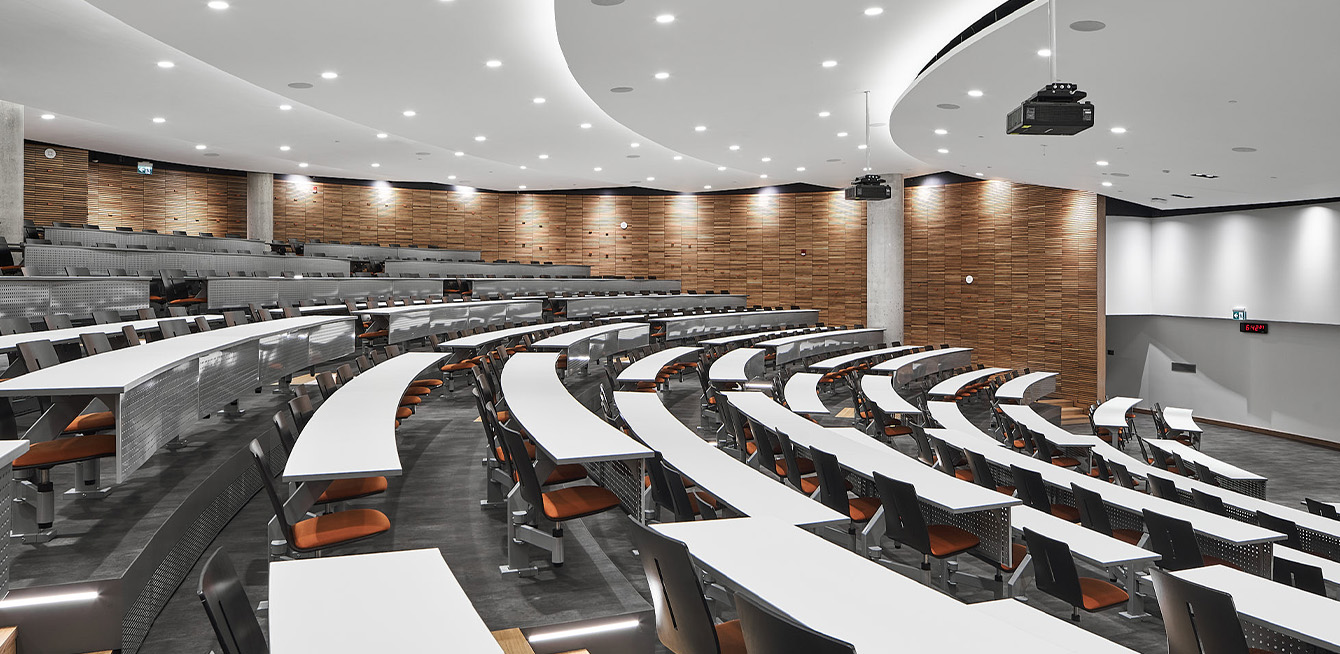 McMaster University Peter George Centre for Living and Learning ...